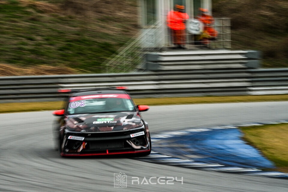 [포토] 슈퍼레이스 1R GT, 열정을 뽐내는 GT클래스!