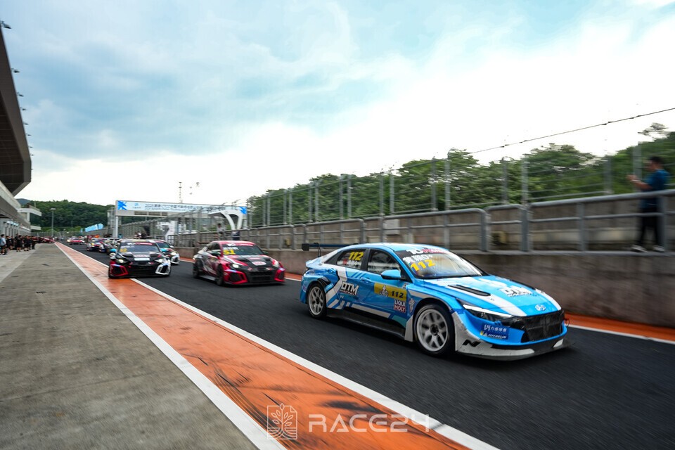 [포토] TCR 차이나 3Rd 저장, 예선 레이스에 나서는 현대 아반떼 N TCR